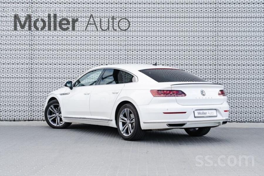 Balts Volkswagen Arteon 2020 Rīga, ar dzinēja tilpumu 2.00 L un nobraukumu 84 tūkst. km par 22850 €, foto 4 vietnē AUTOMOTO.COM.LV