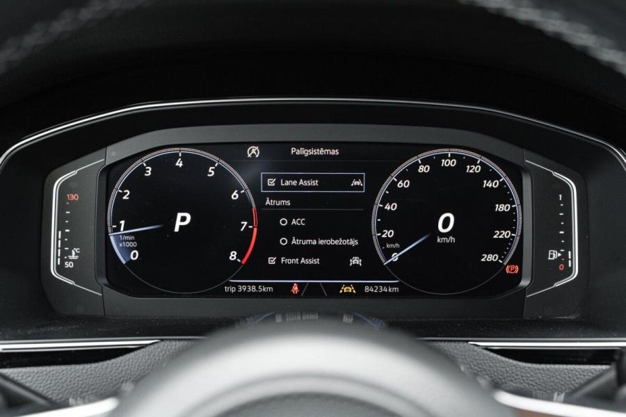 Balts Volkswagen Arteon 2020 Mārupe, ar dzinēja tilpumu 2.00 L un nobraukumu 84 tūkst. km par 22850 €, foto 13 vietnē AUTOMOTO.COM.LV