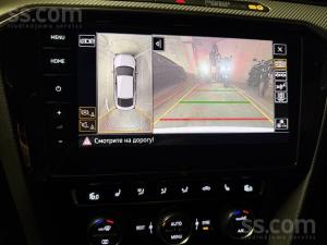 White Volkswagen Arteon 2020 in Riga, with an engine capacity of 2.00 L and mileage of 131 thousand km for 22999 €, photo 8 on AUTOMOTO.COM.LV