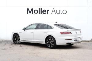 White Volkswagen Arteon 2020 in Riga, with an engine capacity of 2.00 L and mileage of 132 thousand km for 20650 €, photo 4 on AUTOMOTO.COM.LV