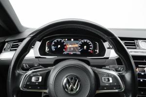 White Volkswagen Arteon 2020 in Riga, with an engine capacity of 2.00 L and mileage of 132 thousand km for 20650 €, photo 19 on AUTOMOTO.COM.LV