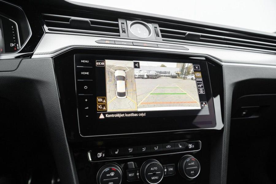 White Volkswagen Arteon 2020 in Riga, with an engine capacity of 2.00 L and mileage of 132 thousand km for 20650 €, photo 22 on AUTOMOTO.COM.LV