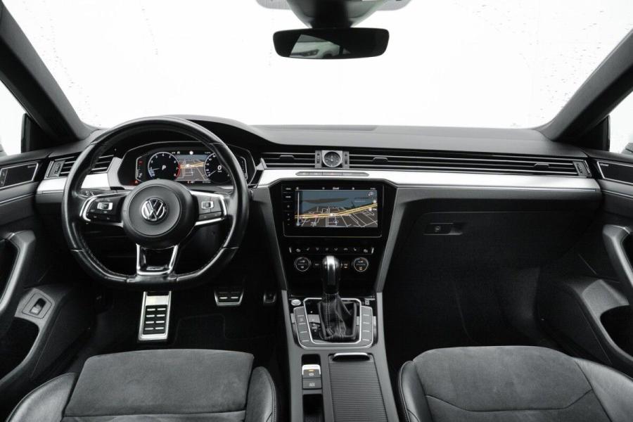 White Volkswagen Arteon 2020 in Riga, with an engine capacity of 2.00 L and mileage of 132 thousand km for 20650 €, photo 34 on AUTOMOTO.COM.LV