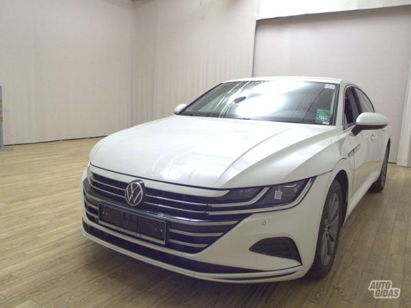 Balts Volkswagen Arteon 2022 Kauņa, ar dzinēja tilpumu 2.00 L un nobraukumu 82 tūkst. km par 27753 €, foto 2 vietnē AUTOMOTO.COM.LV