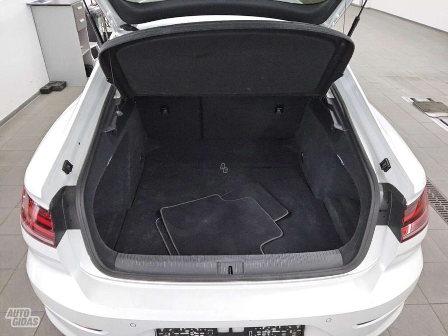 White Volkswagen Arteon 2022 in Kaunas, with an engine capacity of 2.00 L and mileage of 82 thousand km for 27753 €, photo 12 on AUTOMOTO.COM.LV