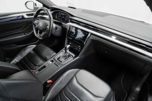 Balts Volkswagen Arteon 2022 Tallina, ar dzinēja tilpumu 1.40 L un nobraukumu 98 tūkst. km par 29900 €, foto 8 vietnē AUTOMOTO.COM.LV
