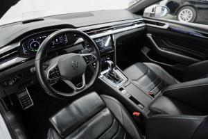 Balts Volkswagen Arteon 2022 Tallina, ar dzinēja tilpumu 1.40 L un nobraukumu 98 tūkst. km par 29900 €, foto 9 vietnē AUTOMOTO.COM.LV