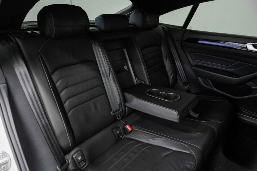 Balts Volkswagen Arteon 2022 Tallina, ar dzinēja tilpumu 1.40 L un nobraukumu 98 tūkst. km par 29900 €, foto 15 vietnē AUTOMOTO.COM.LV