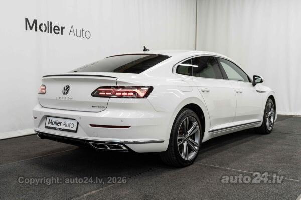 White Volkswagen Arteon 2022 in Tallinn, with an engine capacity of 1.40 L and mileage of 145 thousand km for 25900 €, photo 5 on AUTOMOTO.COM.LV