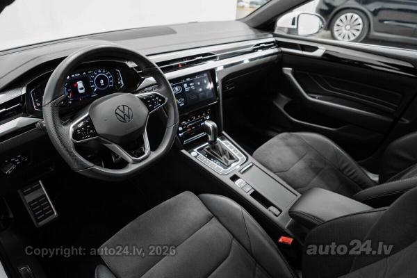 White Volkswagen Arteon 2022 in Tallinn, with an engine capacity of 1.40 L and mileage of 145 thousand km for 25900 €, photo 9 on AUTOMOTO.COM.LV