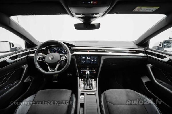 White Volkswagen Arteon 2022 in Tallinn, with an engine capacity of 1.40 L and mileage of 145 thousand km for 25900 €, photo 10 on AUTOMOTO.COM.LV