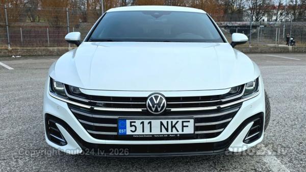 Balts Volkswagen Arteon 2020 Tallina, ar dzinēja tilpumu 2.00 L un nobraukumu 89 tūkst. km par 30000 €, foto 3 vietnē AUTOMOTO.COM.LV