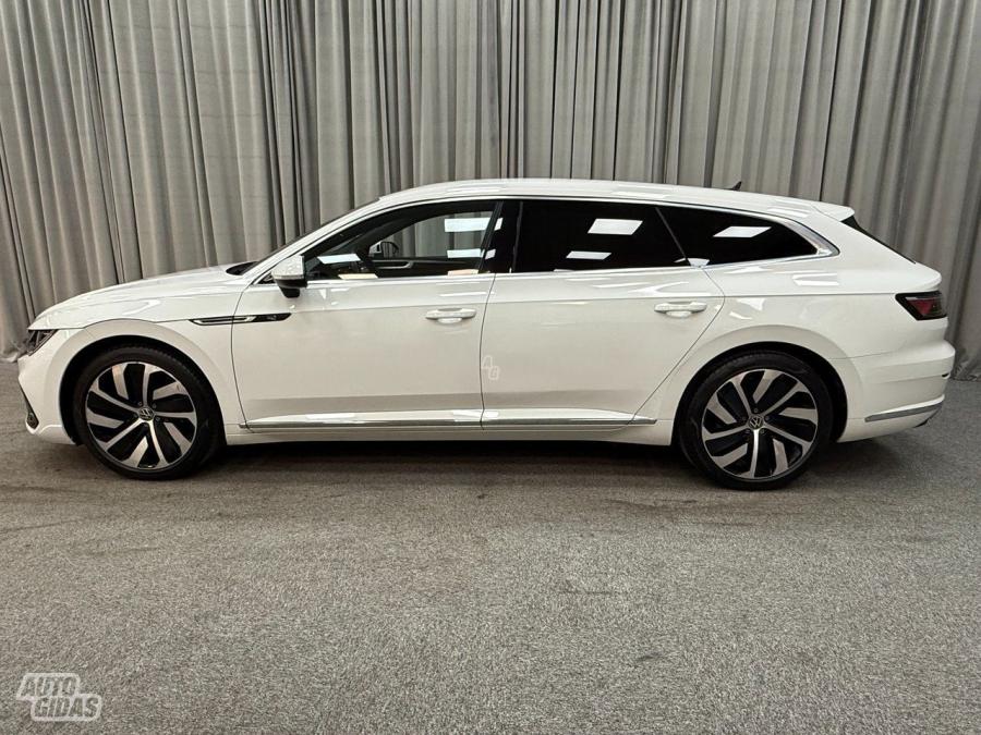 Balts Volkswagen Arteon 2021 Kauņa, ar dzinēja tilpumu 0.00 L un nobraukumu 60 tūkst. km par 29239 €, foto 2 vietnē AUTOMOTO.COM.LV