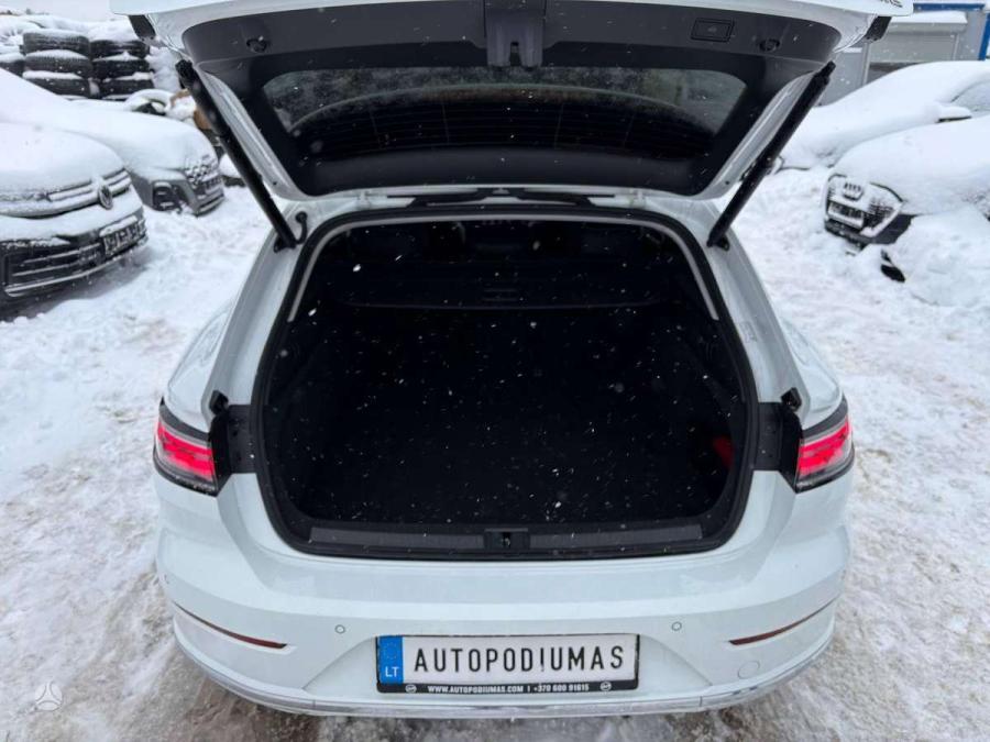 White Volkswagen Arteon 2021 in Vilnius, with an engine capacity of 1.40 L and mileage of 100 thousand km for 22990 €, photo 31 on AUTOMOTO.COM.LV
