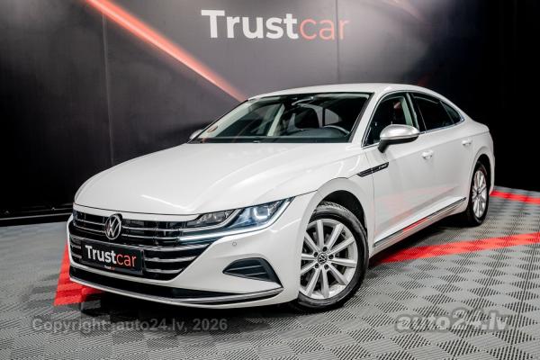 Balts Volkswagen Arteon 2021 Pērnava, ar dzinēja tilpumu 1.40 L un nobraukumu 160 tūkst. km par 22500 €, foto  vietnē AUTOMOTO.COM.LV