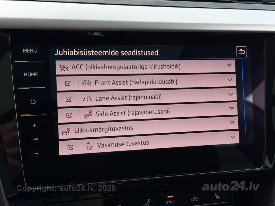 Белый Фольксваген Артеон 2021 в Пярну, объемом двигателя 1.40 л и пробегом 105 тыс. км за 24900 €, фото 14 на AUTOMOTO.COM.LV
