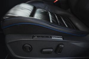 Balts Volkswagen Arteon 2021 Ventspils, ar dzinēja tilpumu 2.00 L un nobraukumu 83 tūkst. km par 34550 €, foto 30 vietnē AUTOMOTO.COM.LV