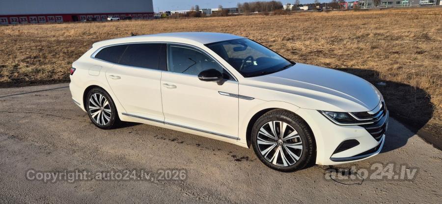 White Volkswagen Arteon 2021 in Tallinn, with an engine capacity of 2.00 L and mileage of 85 thousand km for 30000 €, photo 16 on AUTOMOTO.COM.LV