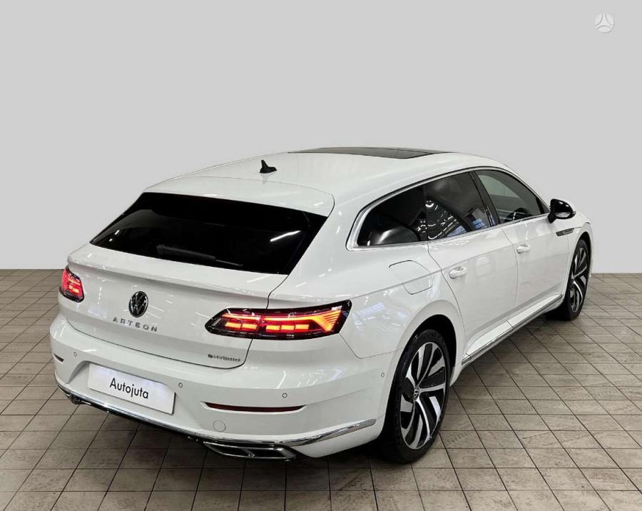 Balts Volkswagen Arteon 2022 Kauņa, ar dzinēja tilpumu 1.40 L un nobraukumu 85 tūkst. km par 27500 €, foto 4 vietnē AUTOMOTO.COM.LV