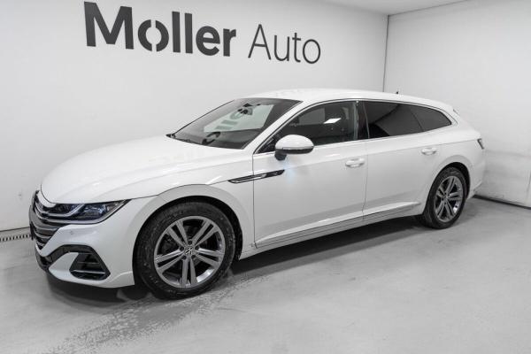 White Volkswagen Arteon 2022 in Vilnius, with an engine capacity of 1.40 L and mileage of 126 thousand km for 24900 €, photo 2 on AUTOMOTO.COM.LV