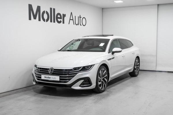 White Volkswagen Arteon 2022 in Vilnius, with an engine capacity of 1.40 L and mileage of 114 thousand km for 23900 €, photo 4 on AUTOMOTO.COM.LV