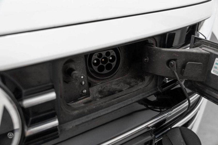Balts Volkswagen Arteon 2022 Viļņa, ar dzinēja tilpumu 1.40 L un nobraukumu 114 tūkst. km par 22250 €, foto 25 vietnē AUTOMOTO.COM.LV