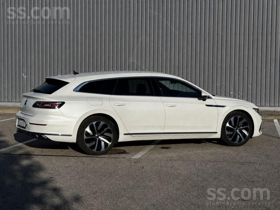 White Volkswagen Arteon 2022 in Riga, with an engine capacity of 2.00 L and mileage of 69 thousand km for 30850 €, photo 8 on AUTOMOTO.COM.LV