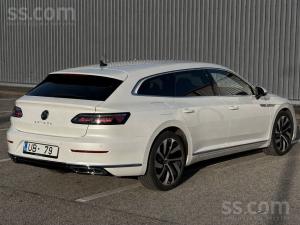White Volkswagen Arteon 2022 in Riga, with an engine capacity of 2.00 L and mileage of 69 thousand km for 30850 €, photo 9 on AUTOMOTO.COM.LV