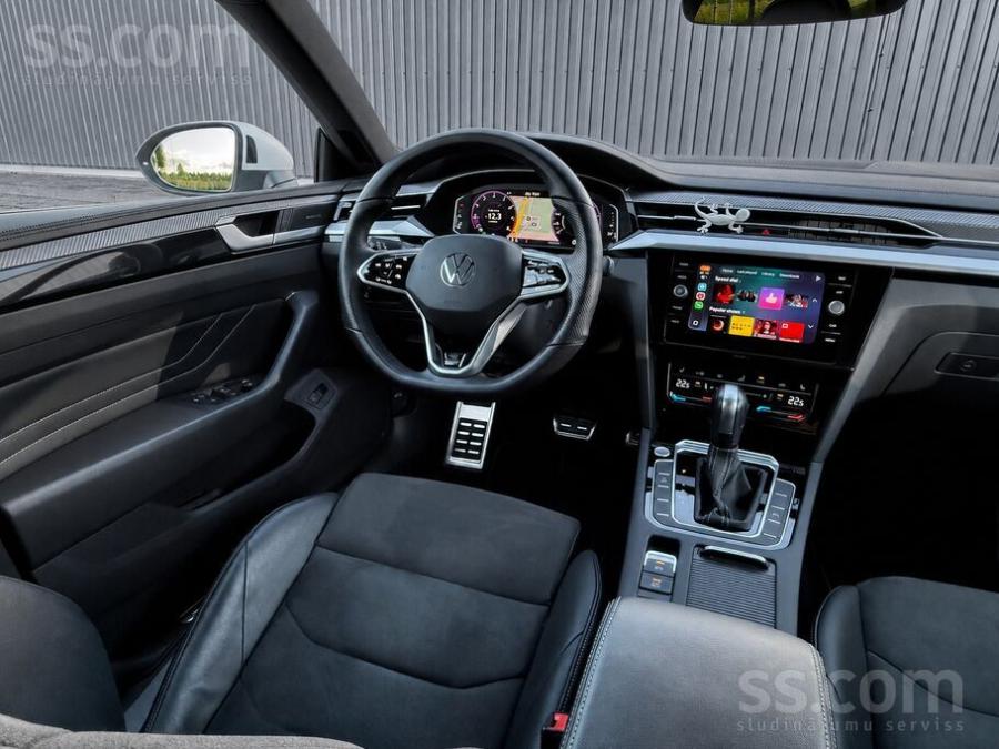 White Volkswagen Arteon 2022 in Riga, with an engine capacity of 2.00 L and mileage of 69 thousand km for 30850 €, photo 11 on AUTOMOTO.COM.LV