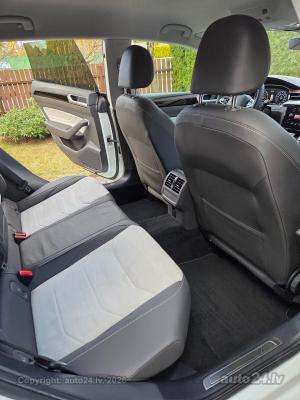 Balts Volkswagen Arteon 2022 Tallina, ar dzinēja tilpumu 2.00 L un nobraukumu 63 tūkst. km par 29900 €, foto 8 vietnē AUTOMOTO.COM.LV