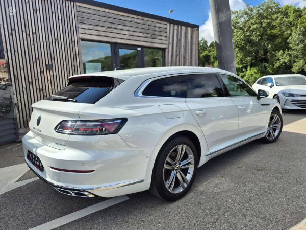 Volkswagen Arteon 2022 Viļņa vietnē Balts Volkswagen Arteon 2022 Viļņa, ar dzinēja tilpumu 1.40 L un nobraukumu 185 tūkst. km par 19800 €, foto 4 vietnē AUTOMOTO.COM.LV