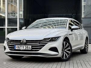 White Volkswagen Arteon 2022 in Vilnius, with an engine capacity of 1.97 L and mileage of 84 thousand km for 25490 €, photo  on AUTOMOTO.COM.LV