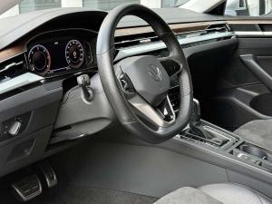 Balts Volkswagen Arteon 2022 Viļņa, ar dzinēja tilpumu 1.97 L un nobraukumu 84 tūkst. km par 25490 €, foto 18 vietnē AUTOMOTO.COM.LV