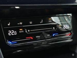 Balts Volkswagen Arteon 2022 Viļņa, ar dzinēja tilpumu 1.97 L un nobraukumu 84 tūkst. km par 25490 €, foto 25 vietnē AUTOMOTO.COM.LV