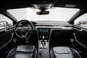 White Volkswagen Arteon 2023 in Tallinn, with an engine capacity of 2.00 L and mileage of 139 thousand km for 29900 €, photo 13 on AUTOMOTO.COM.LV