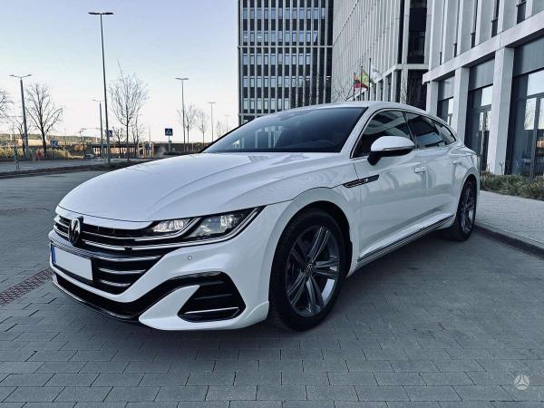 White Volkswagen Arteon 2024 in Vilnius, with an engine capacity of 1.97 L and mileage of 26 thousand km for 34900 €, photo 4 on AUTOMOTO.COM.LV