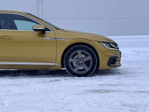 Dzeltens Volkswagen Arteon 2018 Kauņa, ar dzinēja tilpumu 1.98 L un nobraukumu 127 tūkst. km par 21800 €, foto 9 vietnē AUTOMOTO.COM.LV