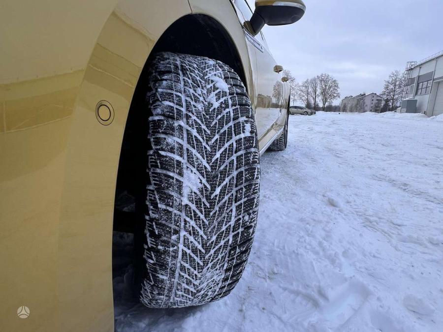 Dzeltens Volkswagen Arteon 2018 Kauņa, ar dzinēja tilpumu 1.98 L un nobraukumu 127 tūkst. km par 21800 €, foto 35 vietnē AUTOMOTO.COM.LV