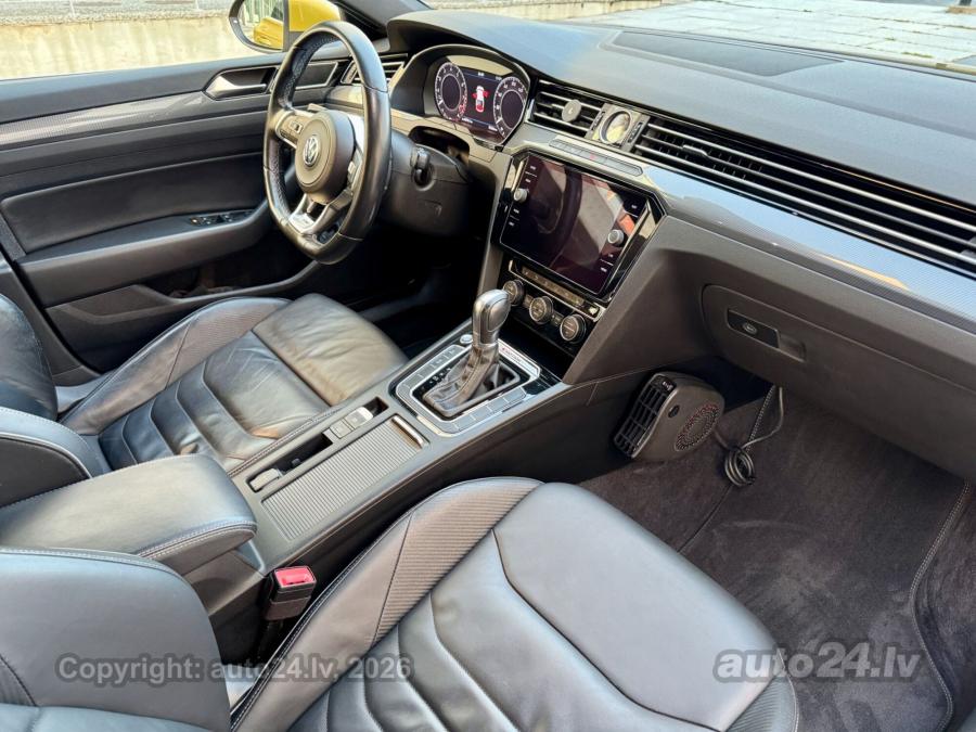 Yellow Volkswagen Arteon 2018 in Parnu, with an engine capacity of 2.00 L and mileage of 84 thousand km for 25000 €, photo 8 on AUTOMOTO.COM.LV