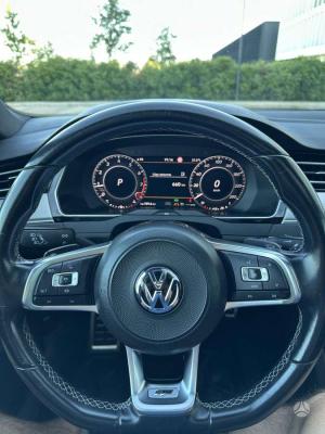 Yellow Volkswagen Arteon 2019 in Vilnius, with an engine capacity of 1.98 L and mileage of 134 thousand km for 18700 €, photo 14 on AUTOMOTO.COM.LV