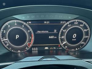 Yellow Volkswagen Arteon 2019 in Vilnius, with an engine capacity of 1.98 L and mileage of 134 thousand km for 18700 €, photo 17 on AUTOMOTO.COM.LV