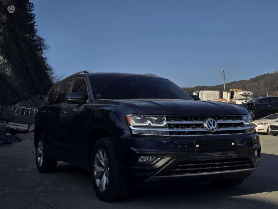 Melns Volkswagen Atlas 2018 Viļņa, ar dzinēja tilpumu 3.60 L un nobraukumu 291 tūkst. km par 14157 €, foto 1 vietnē AUTOMOTO.COM.LV