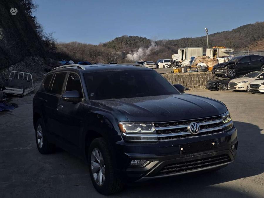 Melns Volkswagen Atlas 2018 Viļņa, ar dzinēja tilpumu 3.60 L un nobraukumu 291 tūkst. km par 14157 €, foto 4 vietnē AUTOMOTO.COM.LV