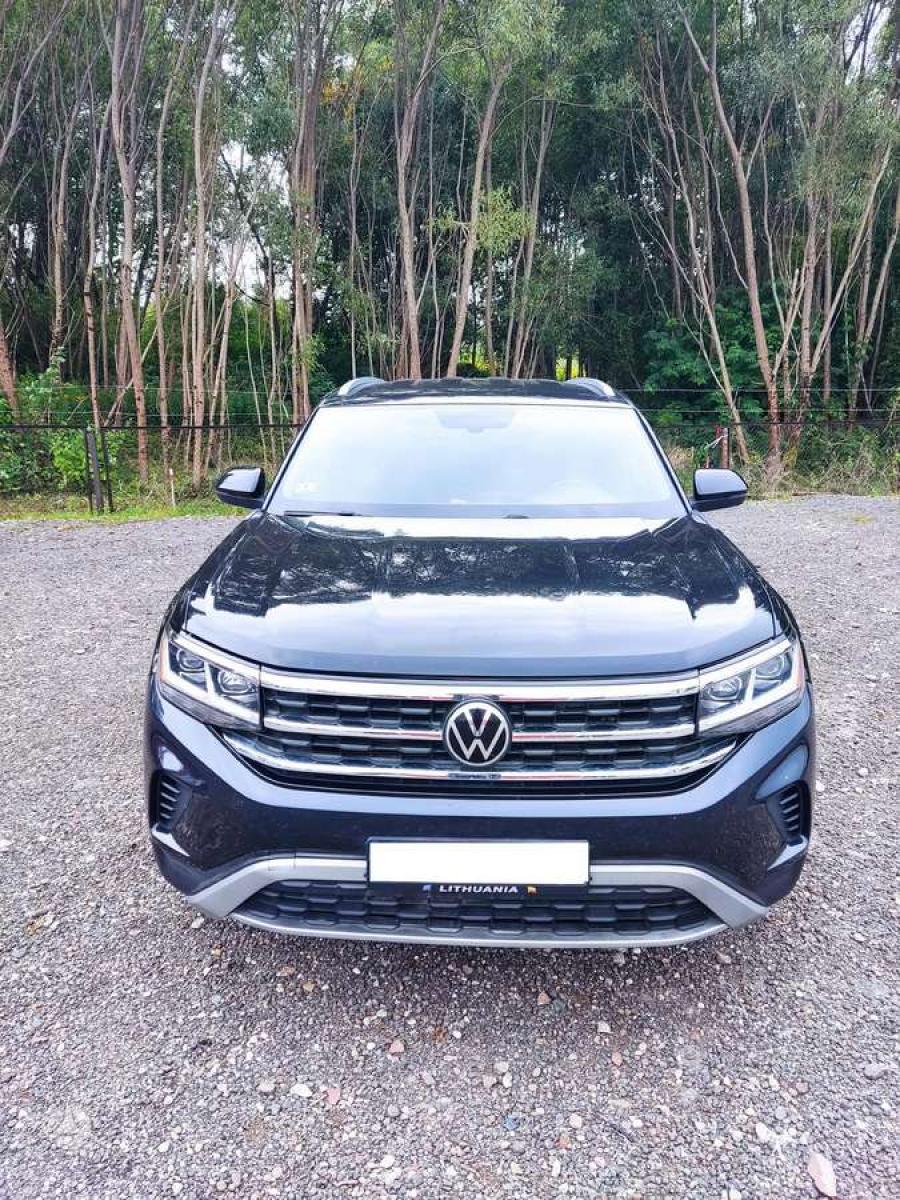 Melns Volkswagen Atlas 2021 Viļņa, ar dzinēja tilpumu 1.98 L un nobraukumu 131 tūkst. km par 24300 €, foto 1 vietnē AUTOMOTO.COM.LV