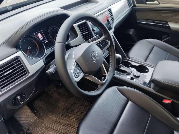 Melns Volkswagen Atlas 2021 Viļņa, ar dzinēja tilpumu 1.98 L un nobraukumu 131 tūkst. km par 24300 €, foto 5 vietnē AUTOMOTO.COM.LV