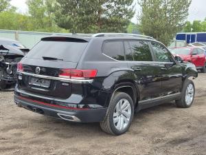 Melns Volkswagen Atlas 2021 Viļņa, ar dzinēja tilpumu 3.60 L un nobraukumu 108 tūkst. km par 10900 €, foto 4 vietnē AUTOMOTO.COM.LV