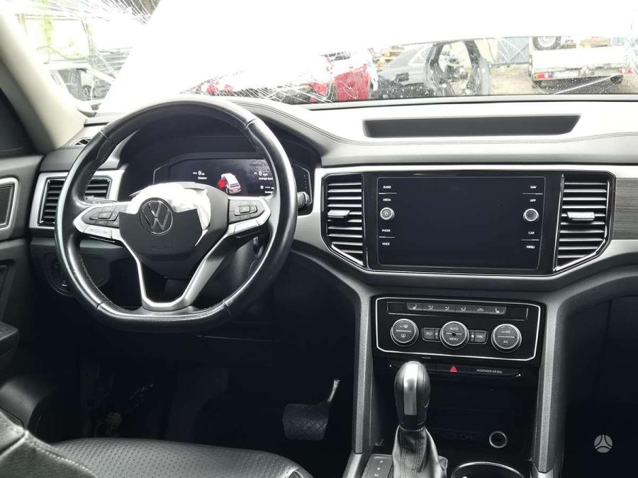 Melns Volkswagen Atlas 2021 Viļņa, ar dzinēja tilpumu 3.60 L un nobraukumu 108 tūkst. km par 10900 €, foto 16 vietnē AUTOMOTO.COM.LV
