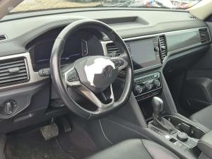 Melns Volkswagen Atlas 2021 Viļņa, ar dzinēja tilpumu 3.60 L un nobraukumu 108 tūkst. km par 10900 €, foto 17 vietnē AUTOMOTO.COM.LV