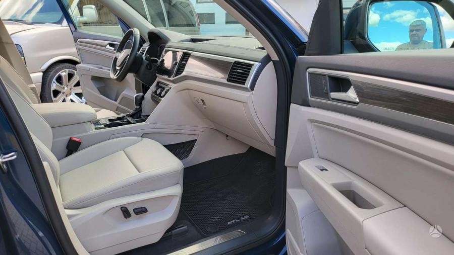Zils Volkswagen Atlas 2019 Šauļi, ar dzinēja tilpumu 3.60 L un nobraukumu 144 tūkst. km par 20499 €, foto 20 vietnē AUTOMOTO.COM.LV