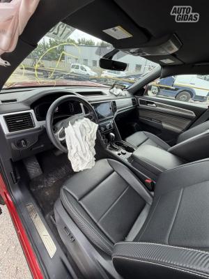 Volkswagen Atlas Cross Sport 2022 Klaipėda, ar dzinēja tilpumu 3.60 L un nobraukumu 145 tūkst. km par 14000 €, foto 4 vietnē AUTOMOTO.COM.LV